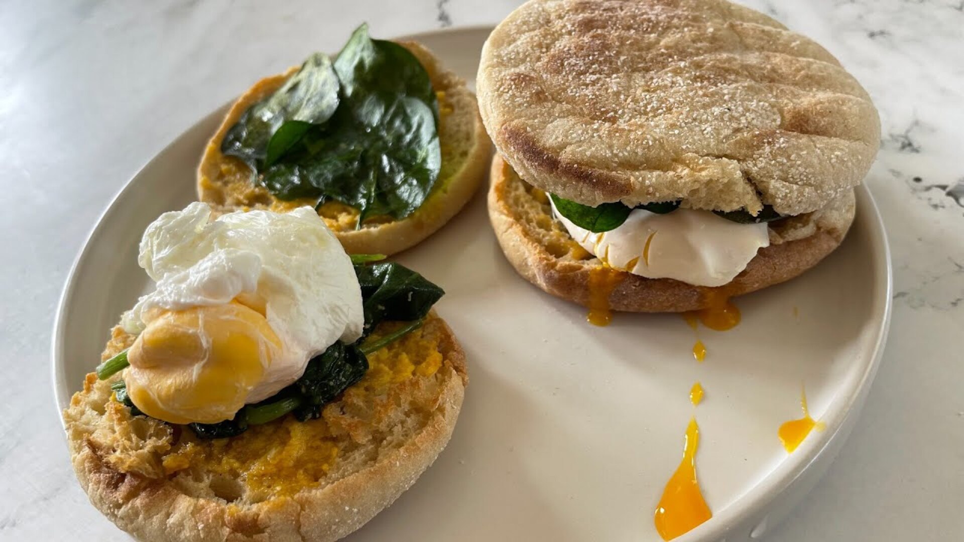 Eggs Florentine breakfast sandwich recipe