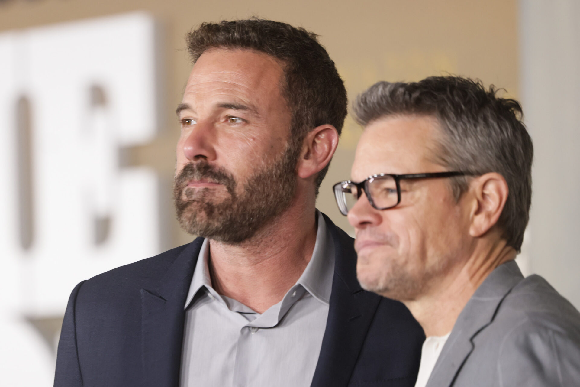 Matt Damon et Ben Affleck poursuivis en diffamation par deux policiers ...