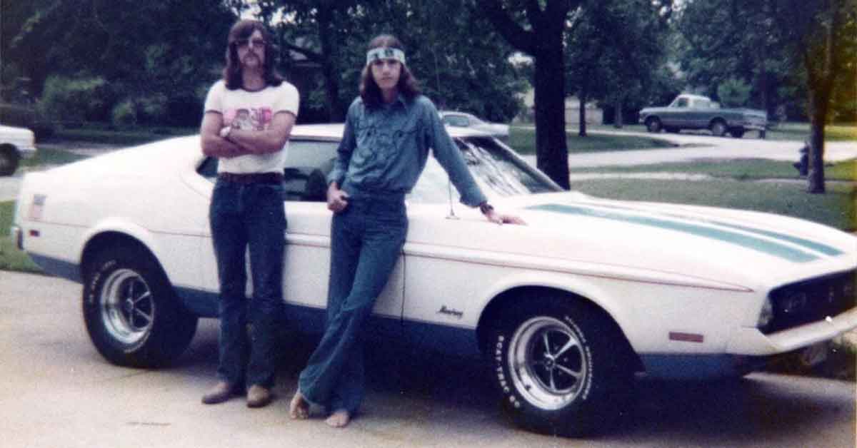25 photos showcasing 1976 at its finest