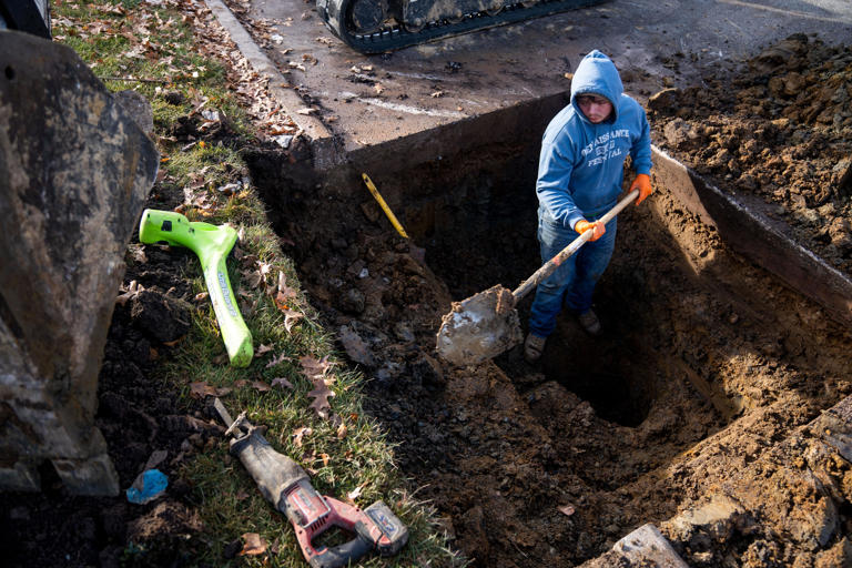 $46M EPA boost speeds Des Moines lead pipe removal