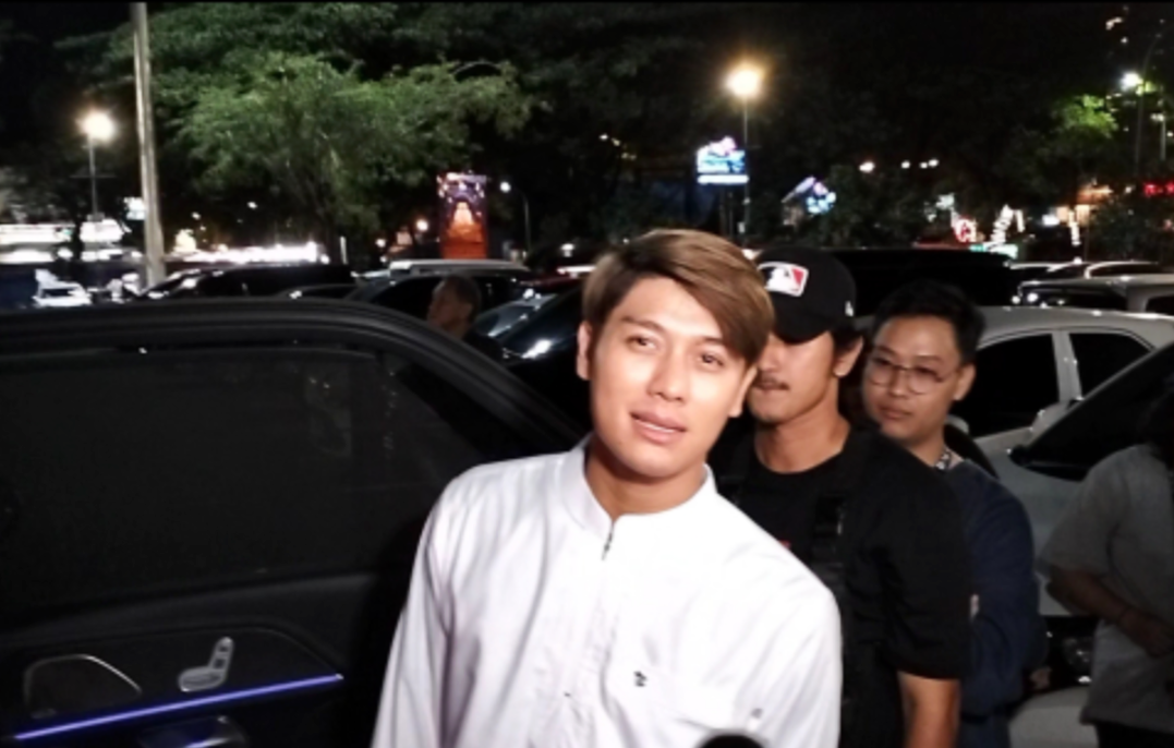 Kesal disebut problematik, Rizky Billar: Otak lu di dengkul