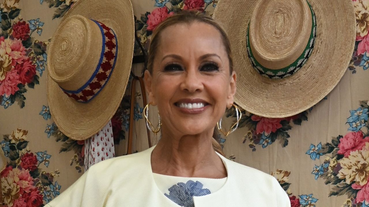 Vanessa Williams delivers perfect mother of the bride style at the RHS ...