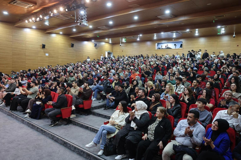Senegalli Musti Sultangazi’de