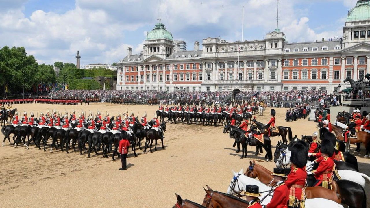 Horse Guards Parade evacuated after suspicious vehicle