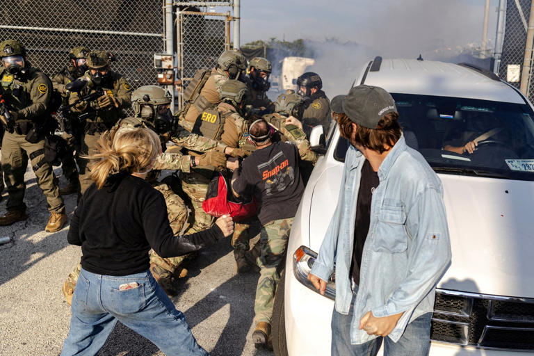 Judge lambasts DOJ after feds drop charges against ICE protesters