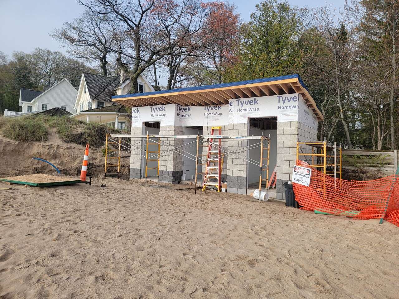 Frankfort beach restroom could open by Fourth of July