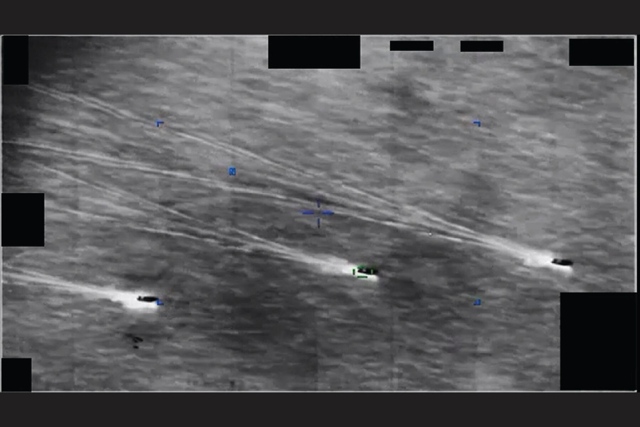 F-16 soll ein UFO abgeschossen haben – Pentagon präsentiert weitere ...