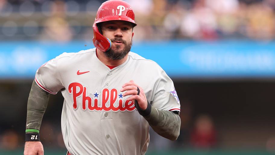 The home run pace Kyle Schwarber needs to pass Ryan Howard's Phillies ...