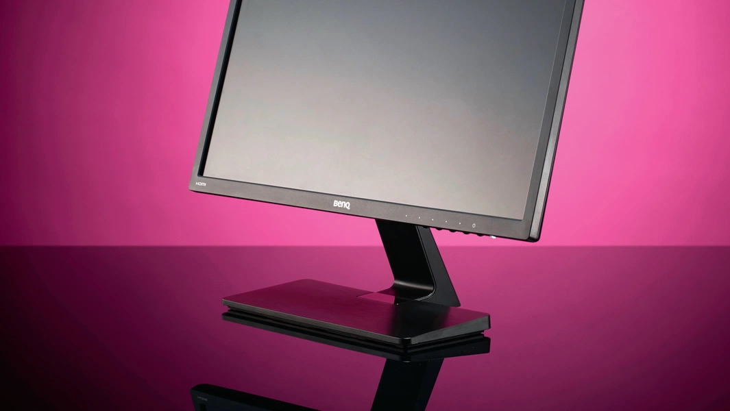 BenQ’s AI OLED monitor blends cinematic visuals with speed