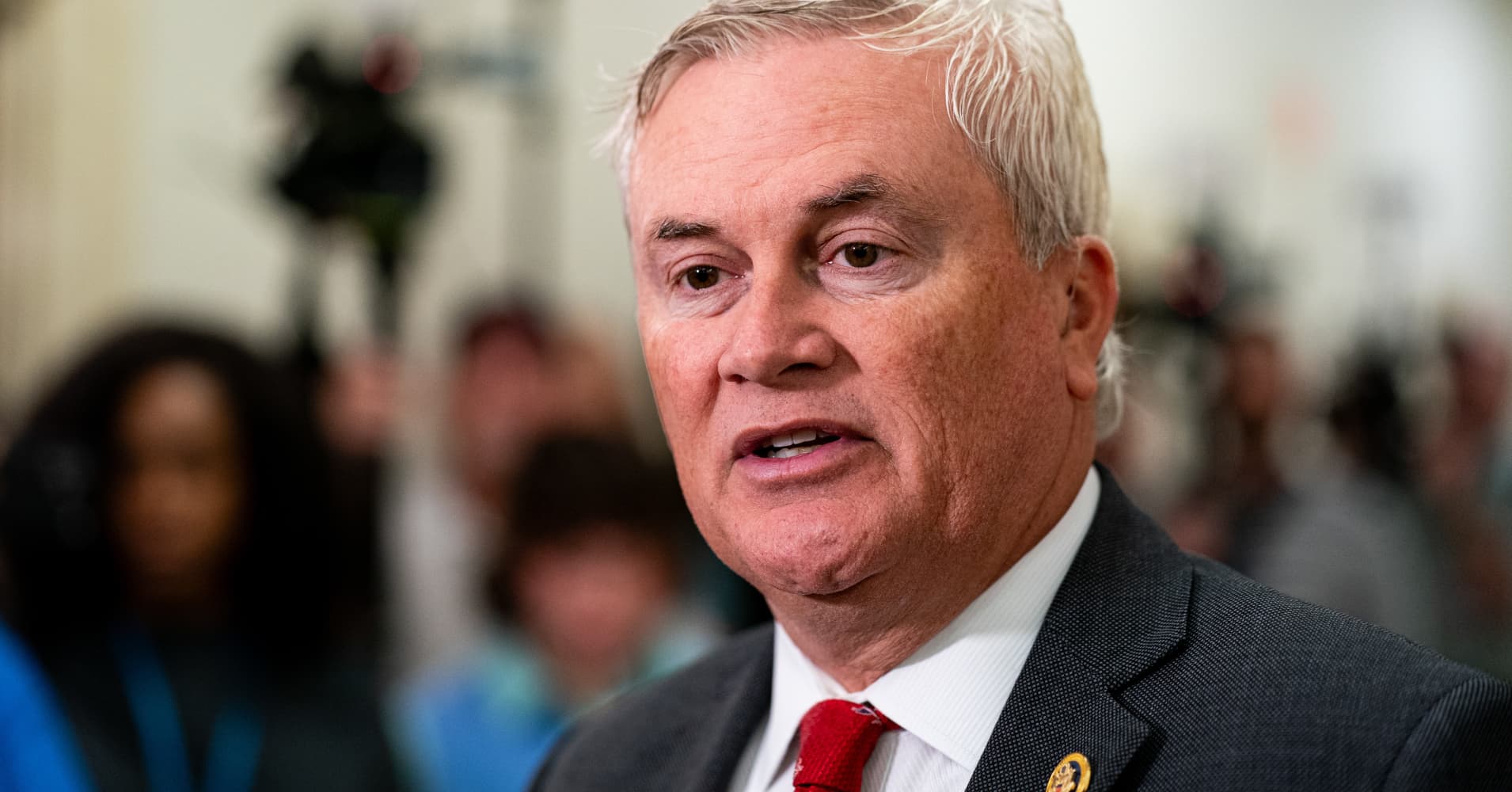 Oversight Chairman Comer launches congressional probe into insider ...