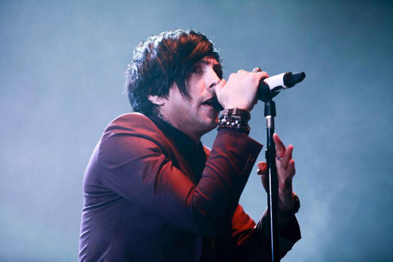 Ian Watkins murder trial collapses as two prisoners accused of killing ...