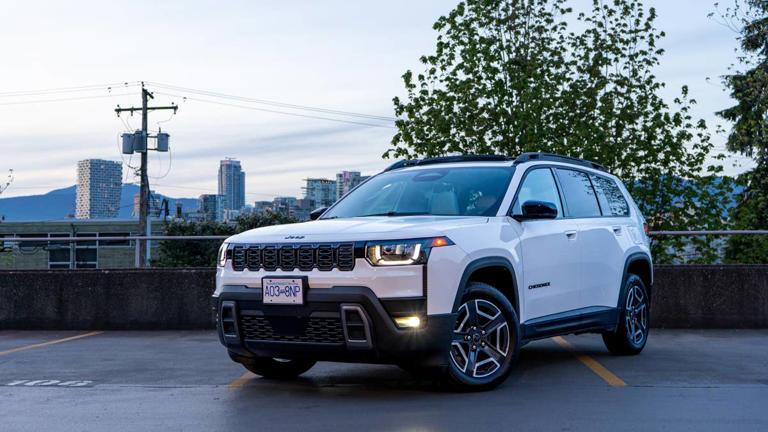 2026 Jeep Cherokee vs 2026 Subaru Outback: I drove both adventure-ready ...