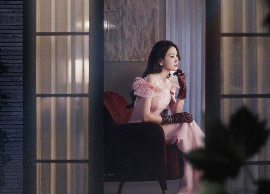 Sinopsis drakor Spooky in Love, Park Eun Bin jadi pewaris hotel yang ...