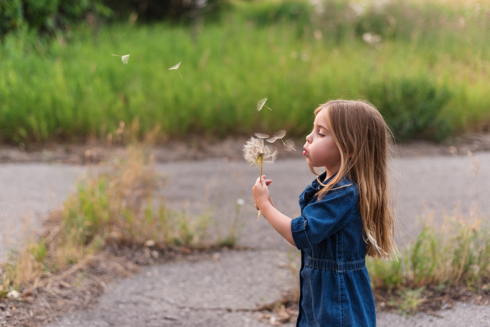 11 totally normal childhood habits that were actually witchcraft