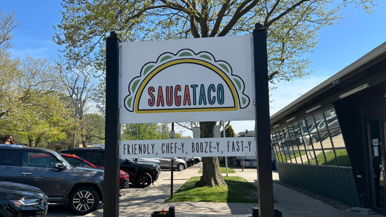 Saugatuck restaurant launching delivery to Oval Beach: 'How can we ...