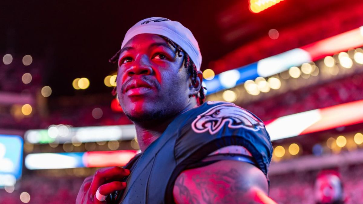 Eagles linebacker Nolan Smith Jr. was allegedly driving at 135 mph ...