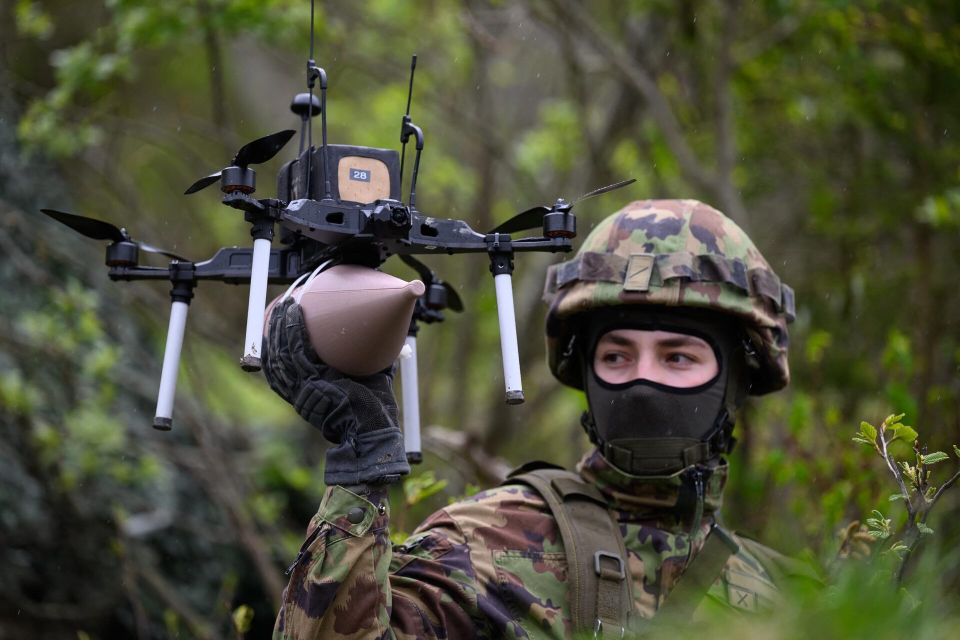 Switzerland is also arming itself in the face of the threat of war in ...