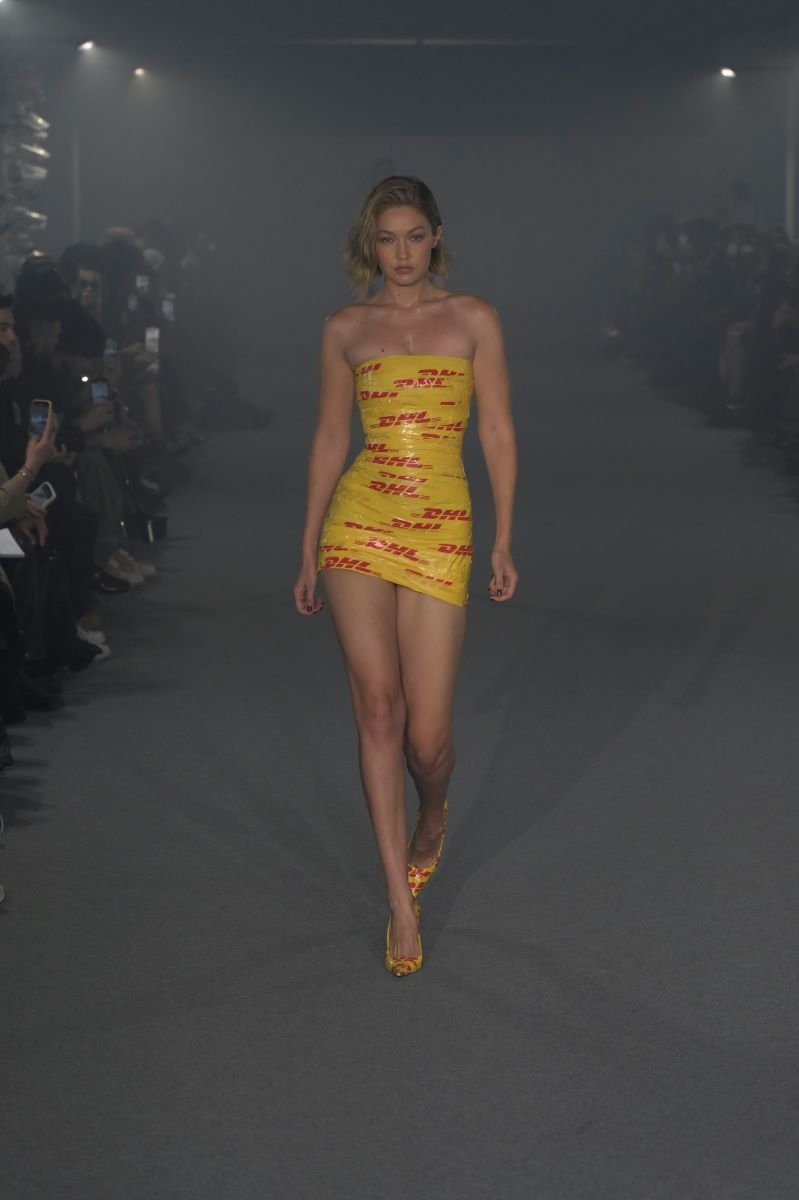 Vetements debutta alla Paris Fashion Week uomo 2027, ecco il calendario ...