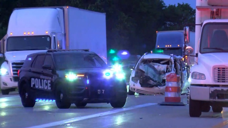 Woman killed in early morning I-75 crash near Perrysburg