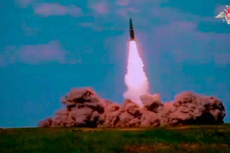 Rise in radiation levels after Russia arms missiles with uranium