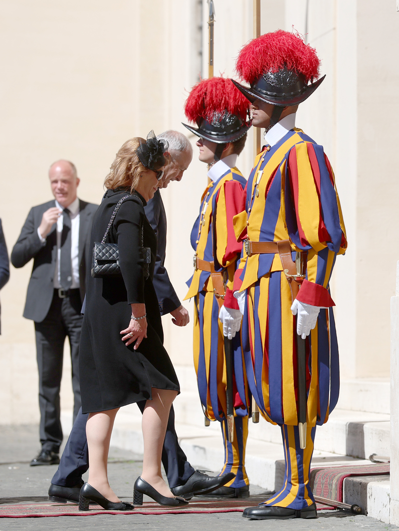 Taoiseach says he asked Pope Leo for 'every effort' on redress for ...