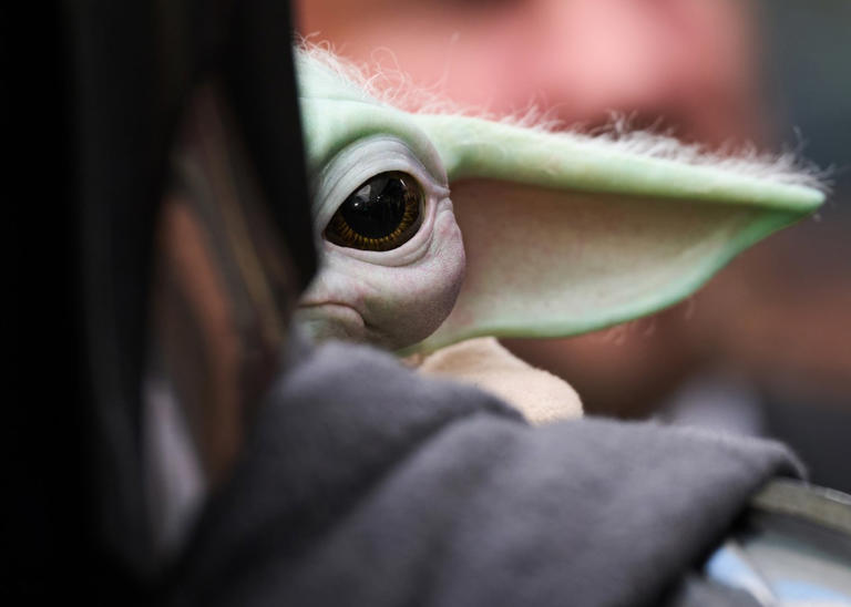 Star Wars turns to a ‘Baby Yoda’ puppet to break its box-office funk