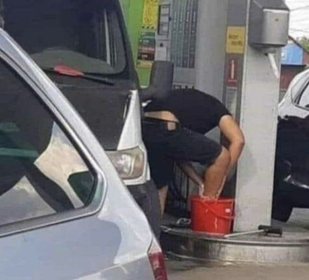 20 photos of common sense letting it all slip away