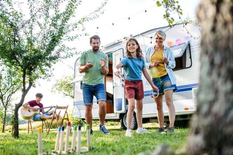 Professor says 48 hours spent outside can reboot wellbeing
