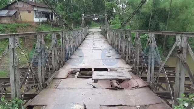 Historic hanging bridge in Assam faces imminent collapse