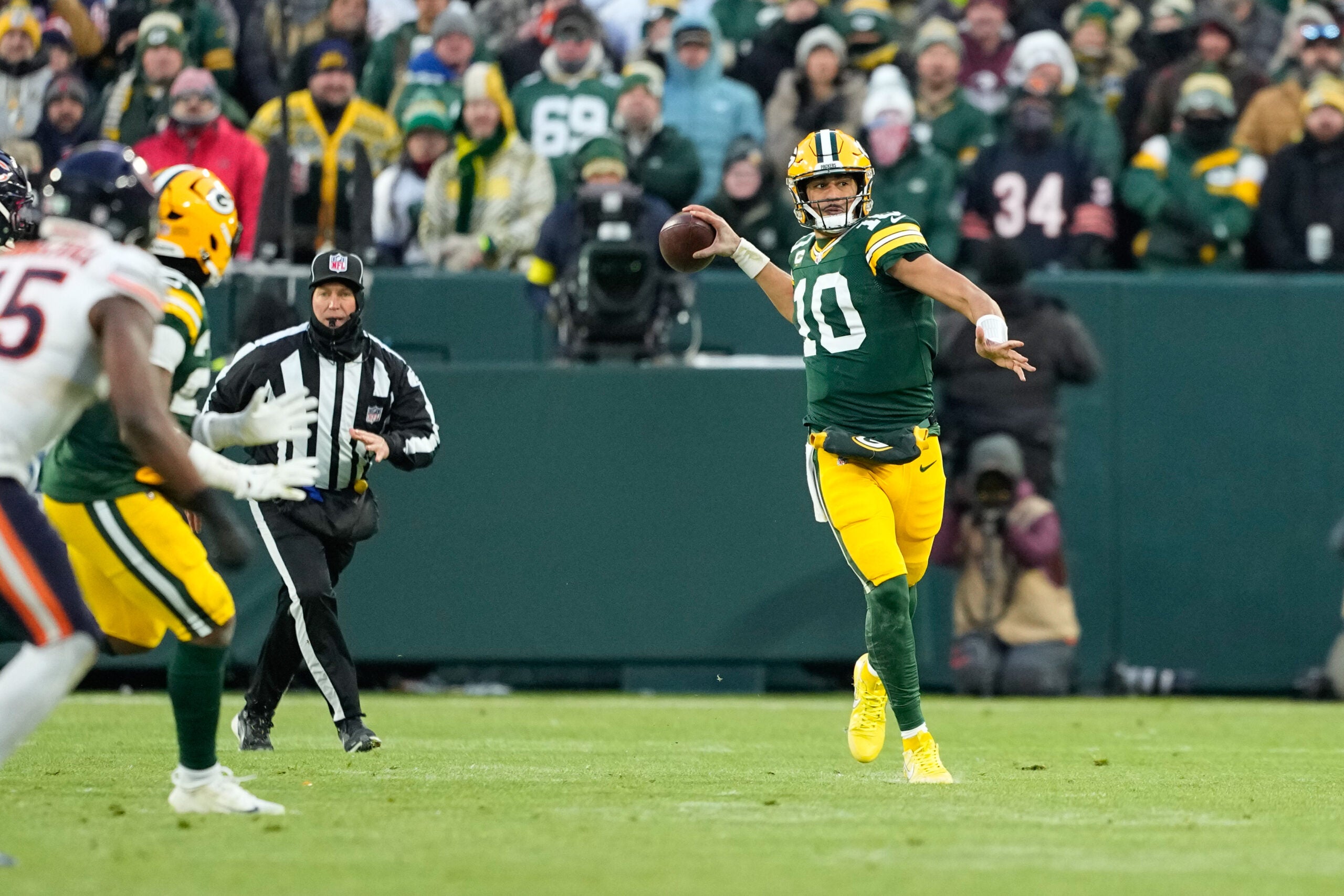 ESPN analysts dismantle growing criticism surrounding Jordan Love and ...