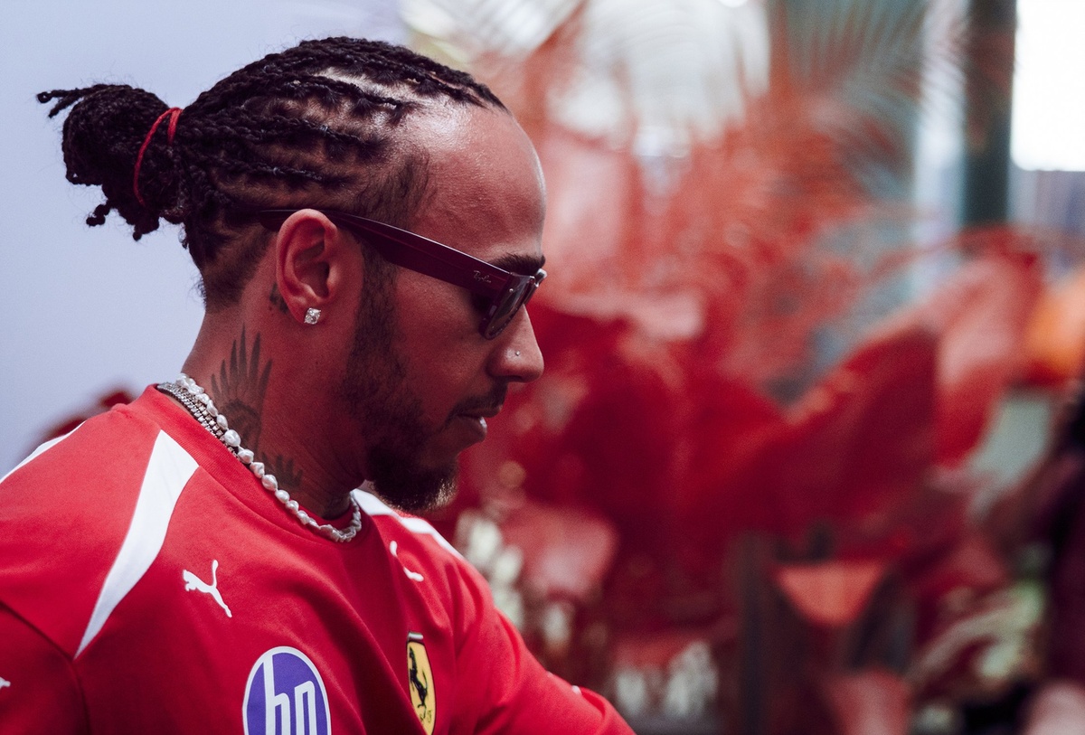 Hamilton "still motivated" and "100% clear" he will stay at Ferrari in 2027