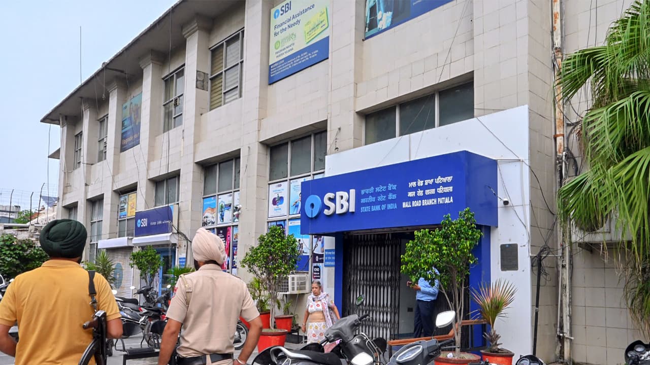 SBI bank strike on May 25-26; lender advises using digital channels