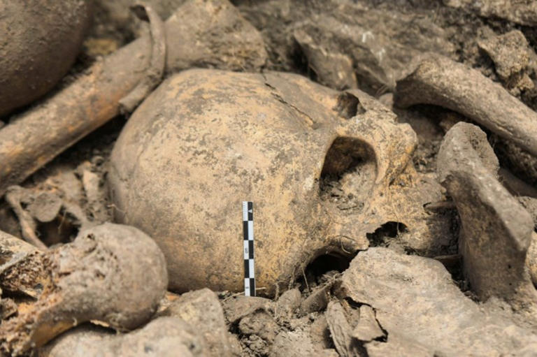 Graf van 600 jaar oud ontdekt op site die dateert van pre-Incatijdperk
