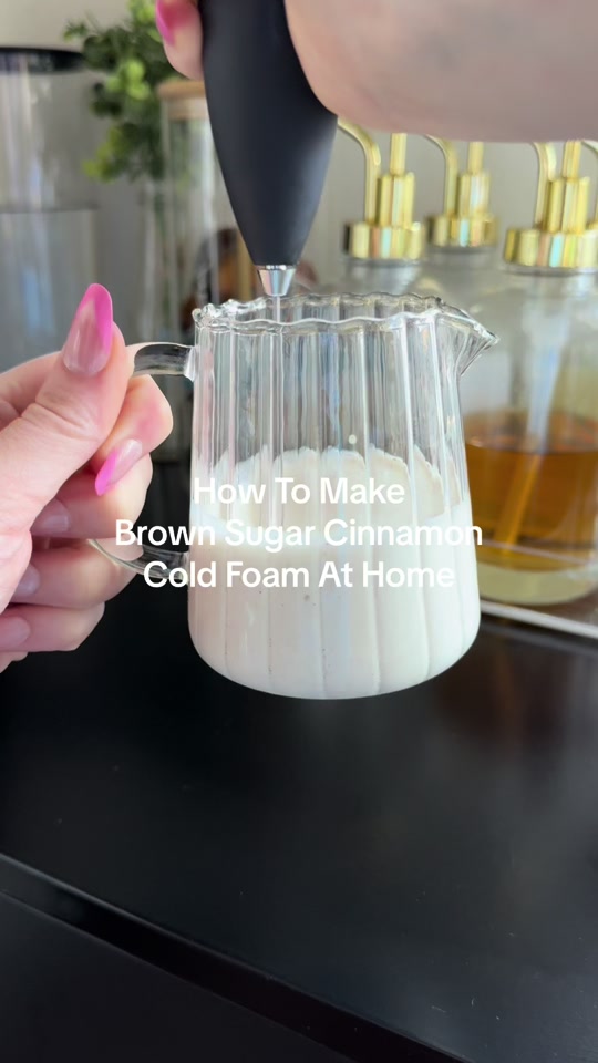 Easy brown sugar cinnamon cold foam recipe at home