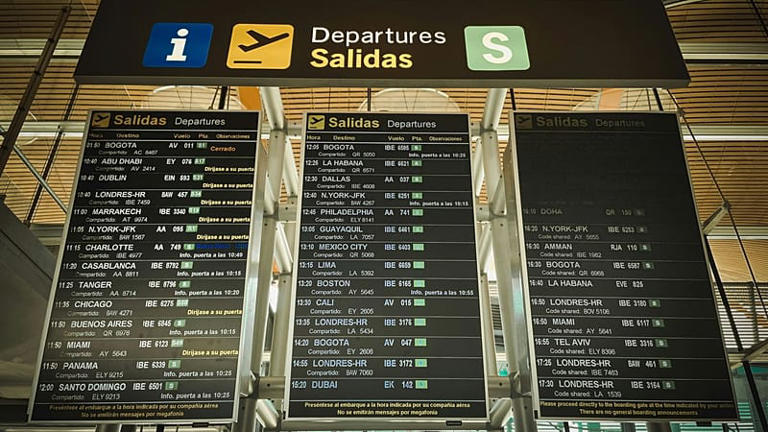 EU air connectivity 'flatlined' in 2025 thanks to costs and regulatory ...