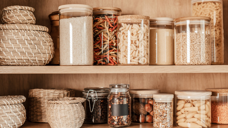 33 pantry storage hacks that will leave you with maximum space