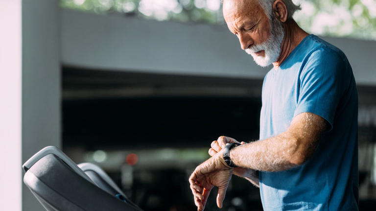 How much whey protein is too much if you're wanting to build muscle ...