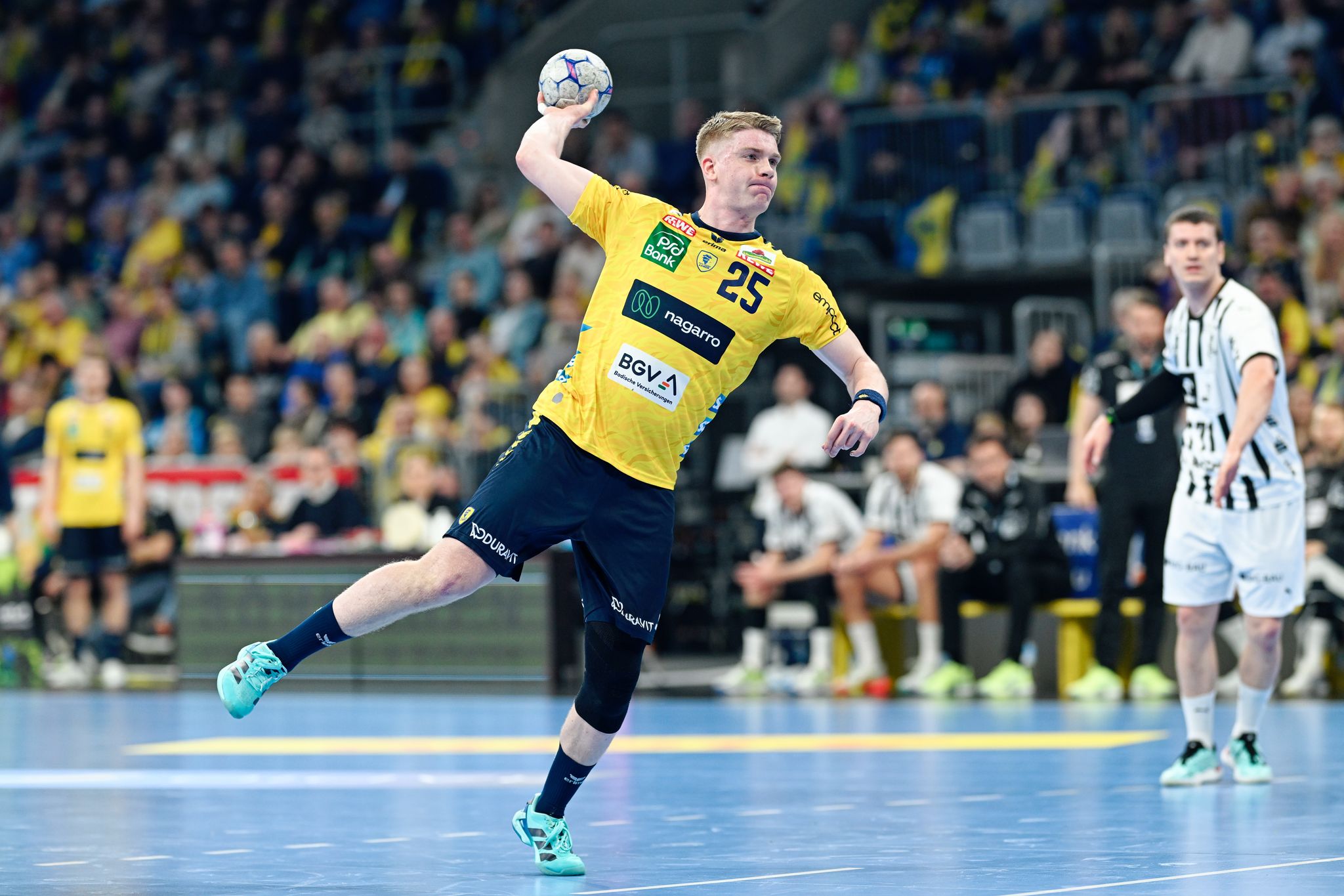 Rhein-Neckar Löwen binden Leistungsträger Thrastarson