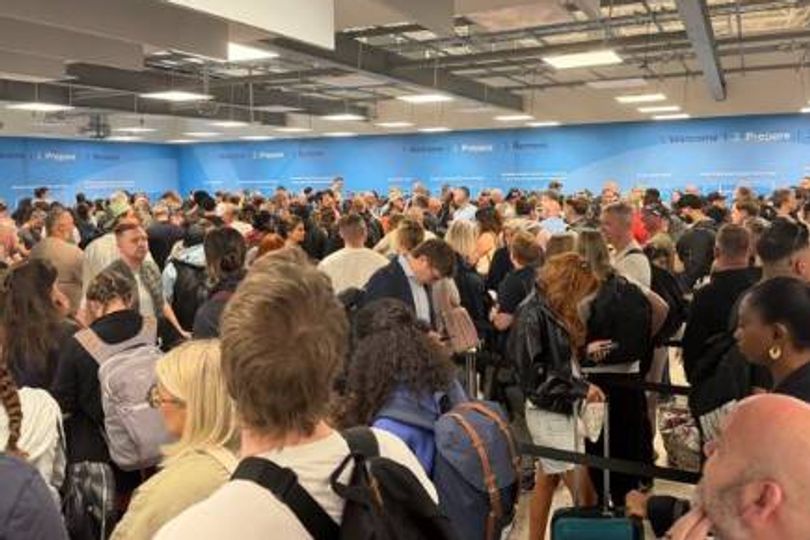 Birmingham Airport chaos: Long queues leave passengers missing Bank ...