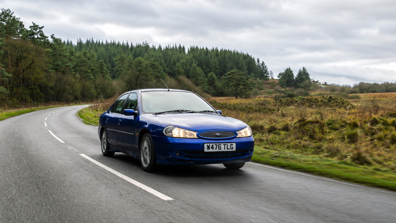 Why did carmakers stop using transverse V6 engines?
