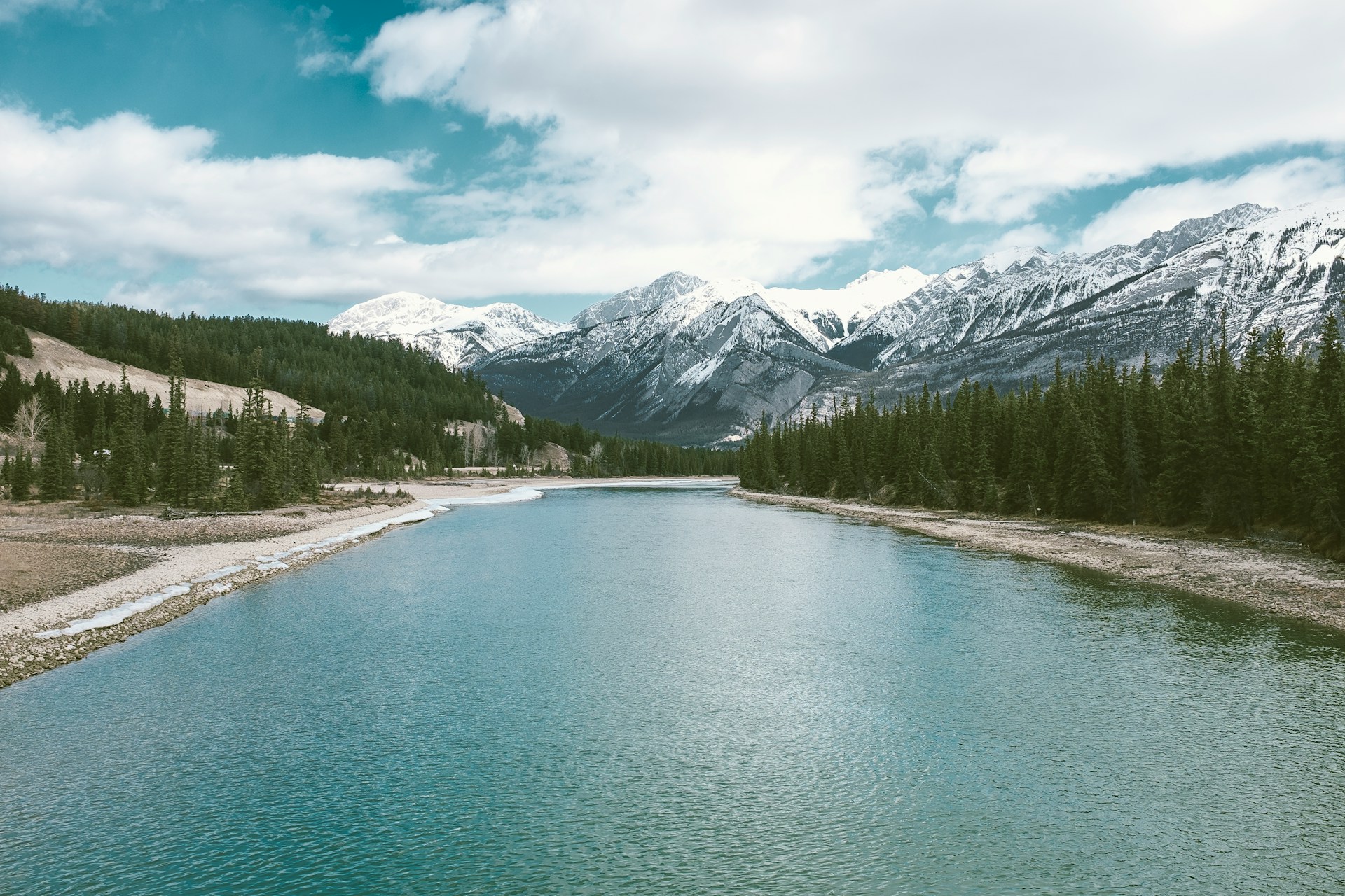 Canada has more fresh water than any country on Earth. The world is ...