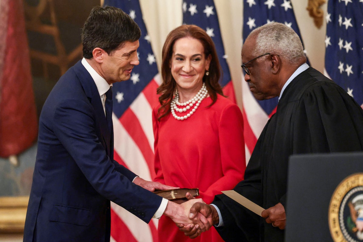 Trump claims he wants ‘independent’ Fed as Warsh is sworn in as chair
