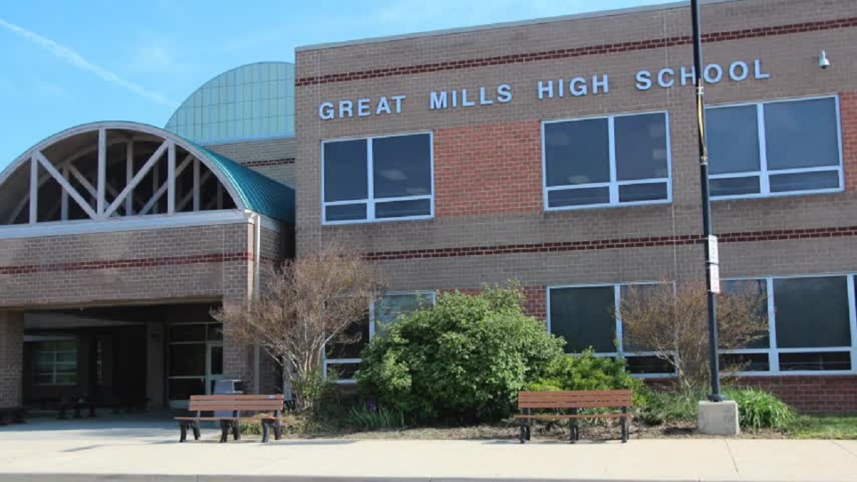 Great Mills High School student charged in threat, knife incident