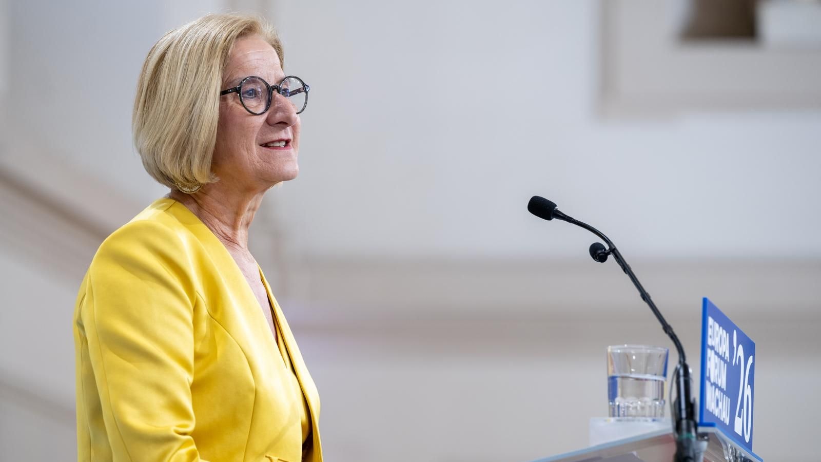 Mikl-Leitner fordert verlängerte Wehrpflicht