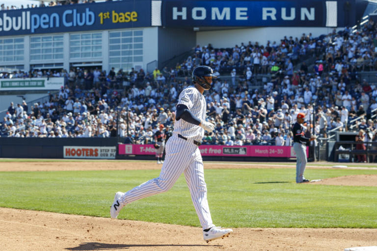 Yankees make decision on top prospect after just 10 MLB games