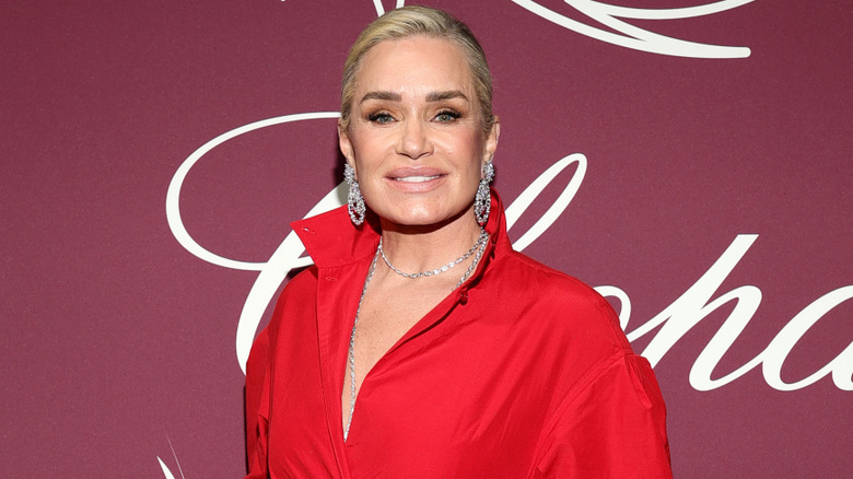 Yolanda Hadid's Cannes red carpet look rewrites the rules on thick ...