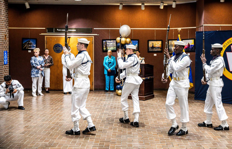 USS Harrisburg crew, brass band kick off city’s first Navy Week events