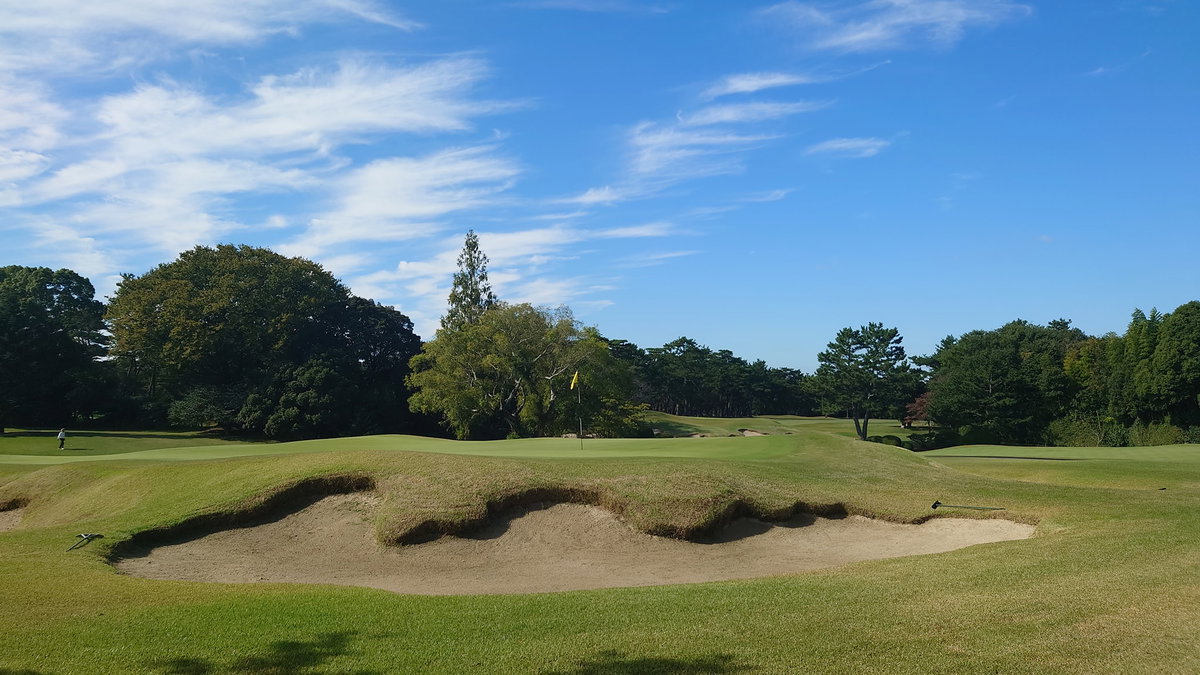 Asian golf courses known for some of the world’s most scenic views ...
