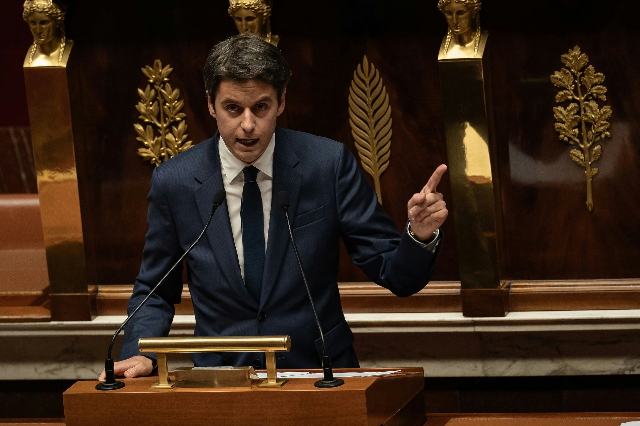 Kampf um Macrons Nachfolge: Ex-Premier Gabriel Attal kündigt Kandidatur ...