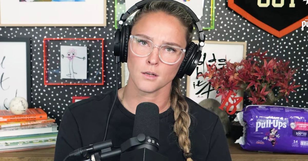 Kylie Kelce reveals she & Jason Kelce have been judged for having 4 kids
